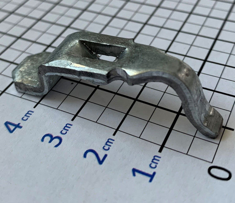 Metalsistem Superbuild (Riveted) Beam Clip - Monarch Shelving